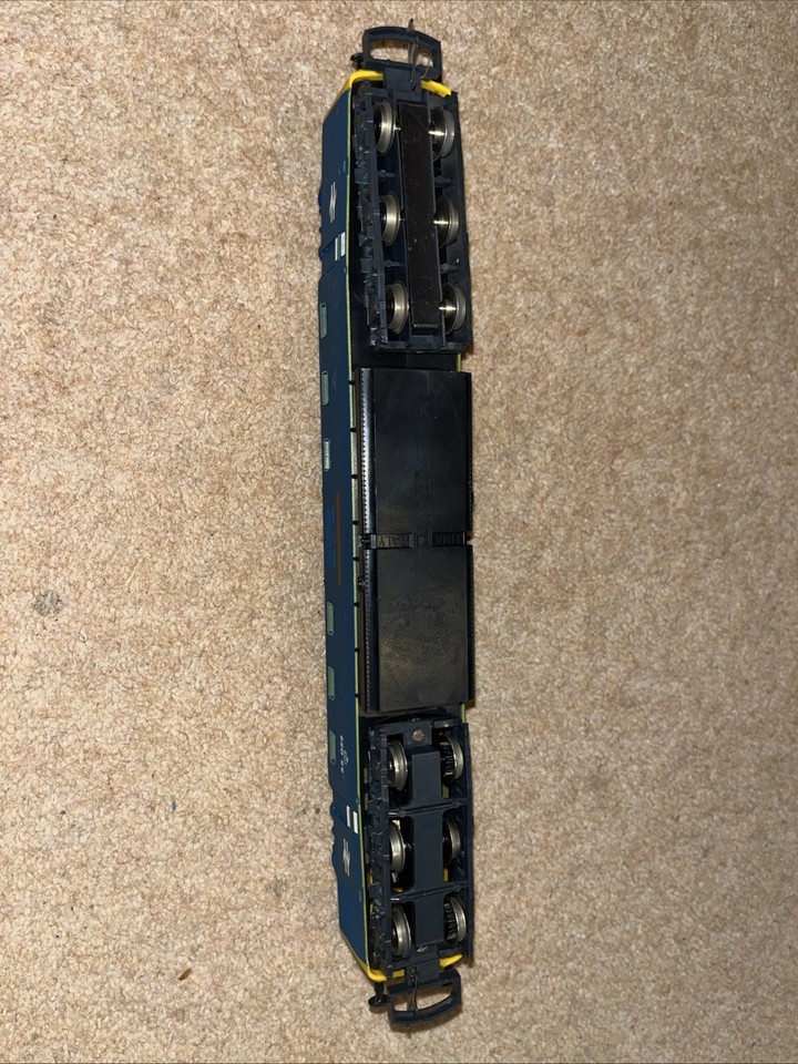 Lima 205106 BR Blue Class 55 Deltic 55022 Royal Scots Grey – OO Gauge ...