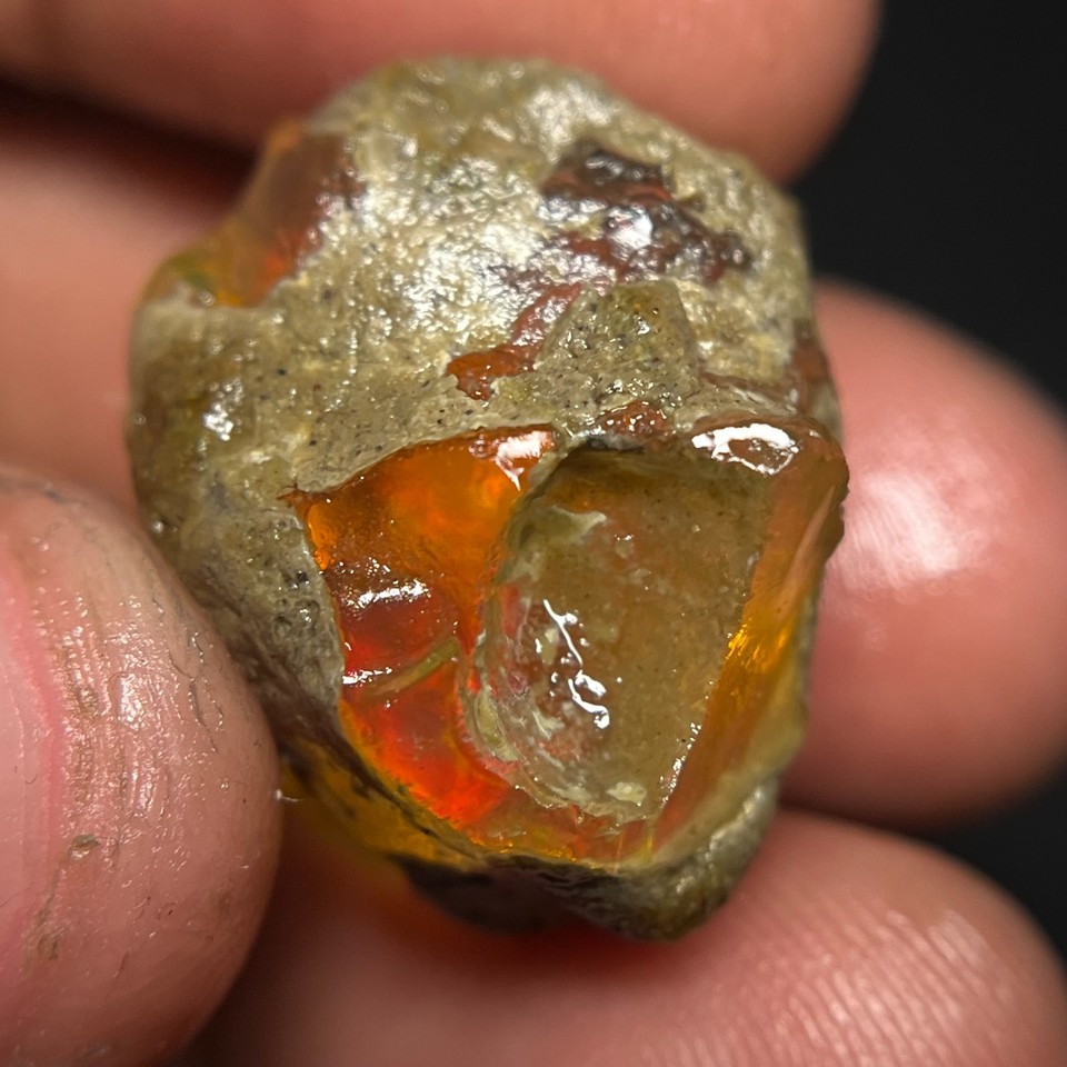 30.10 Ct Multi Fire Opal Oil Rough Natural Ethiopian Opal Raw Welo Opal ...