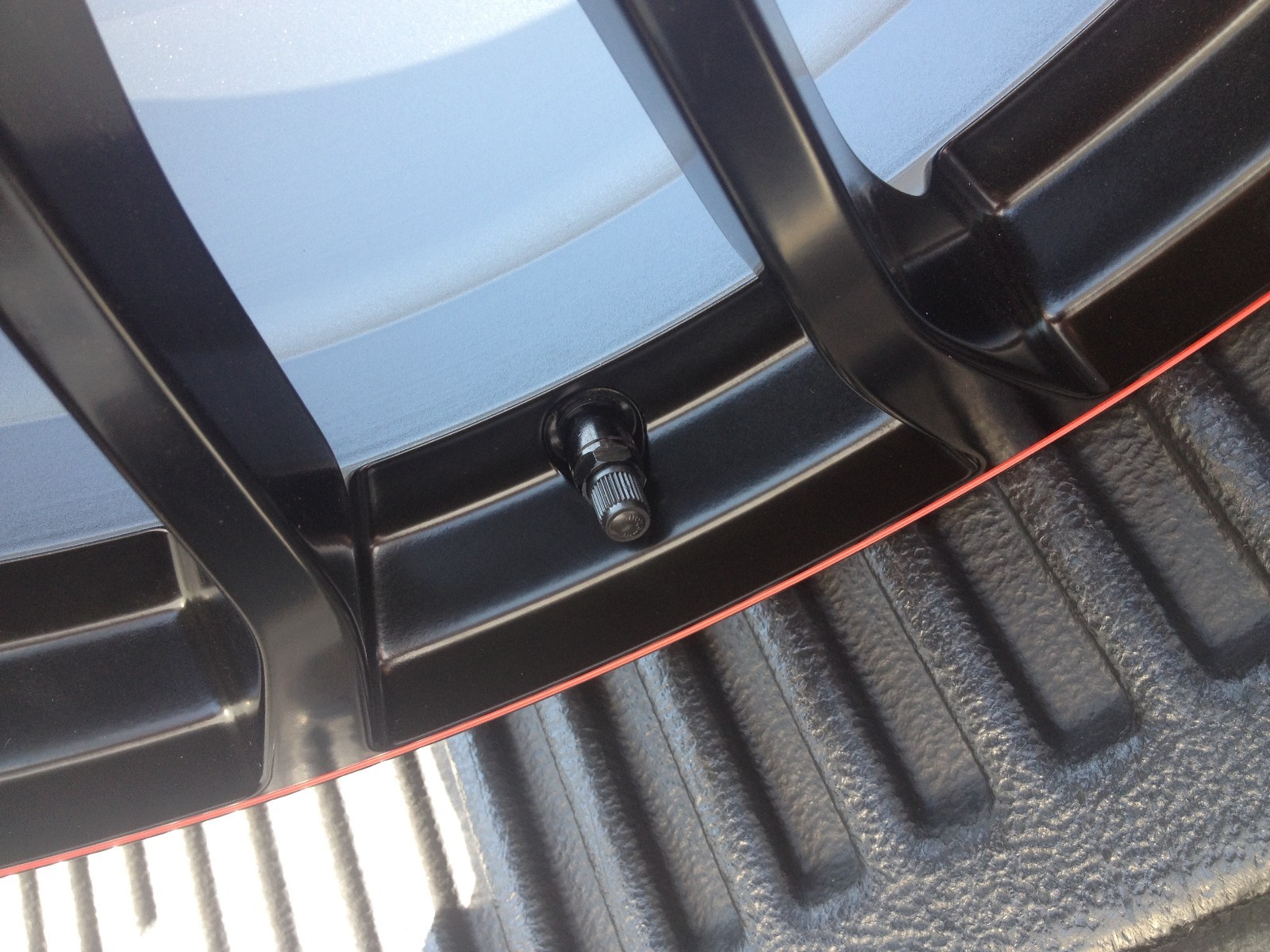 Black Tire Pressure Sensor Valve Stem Mounting Nuts TPMS 1997 - 2004 ...