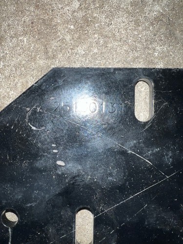 MACK GENUINE 25130131 LEFT HAND HOOD BRACKET CROSS REF 68QM3136, 803990 ...