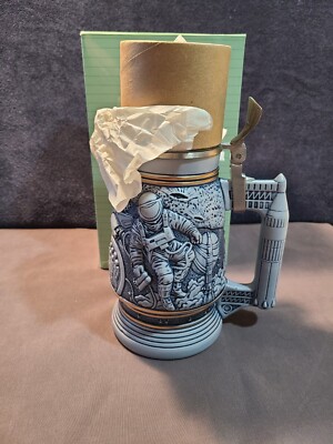 Avon Conquest of Space Stein Mug w/ BOX Astronaut Space, Excellent ...
