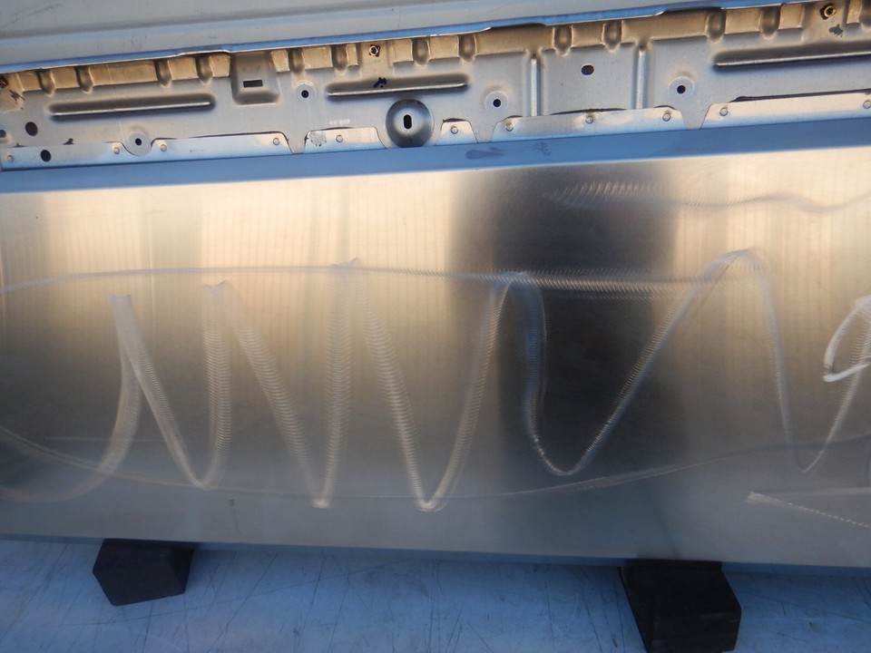 2024 TESLA CYBERTRUCK REAR TAILGATE PANEL DOOR OEM 1812358-00-A | eBay