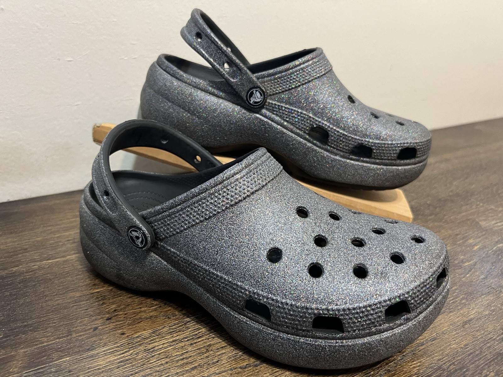 Rare Crocs Women’s Size 10 Classic Platform Glitter C… - Gem
