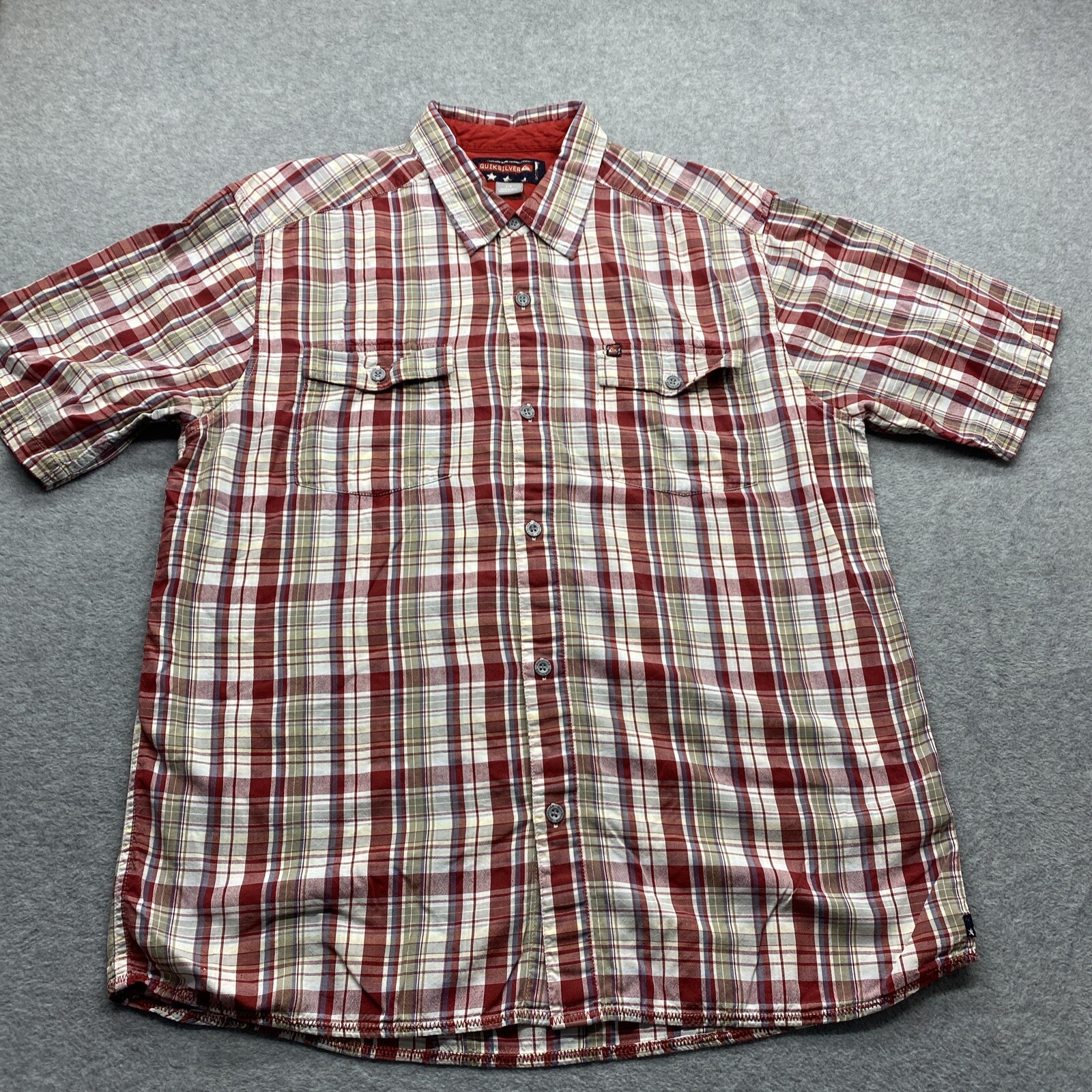 Quicksilver Shirt Mens Large Button Up Short Sleeve Red Plaid Cotton ...