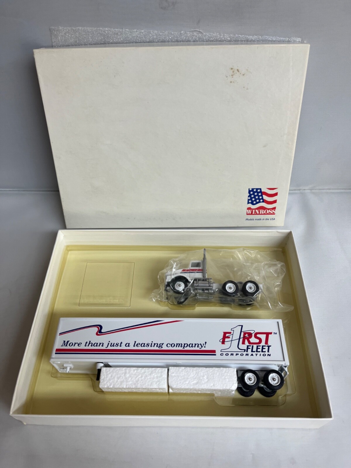 First Fleet Leasing Corporation 2001 Winross 1/64th Scale Model Tractor ...