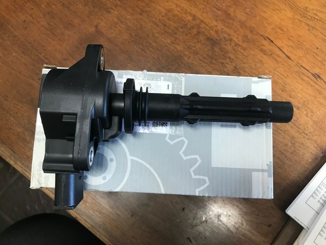 Mercedes-Benz E350 E550 C300 S550 Ignition Coil Genuine 2729060060 | eBay