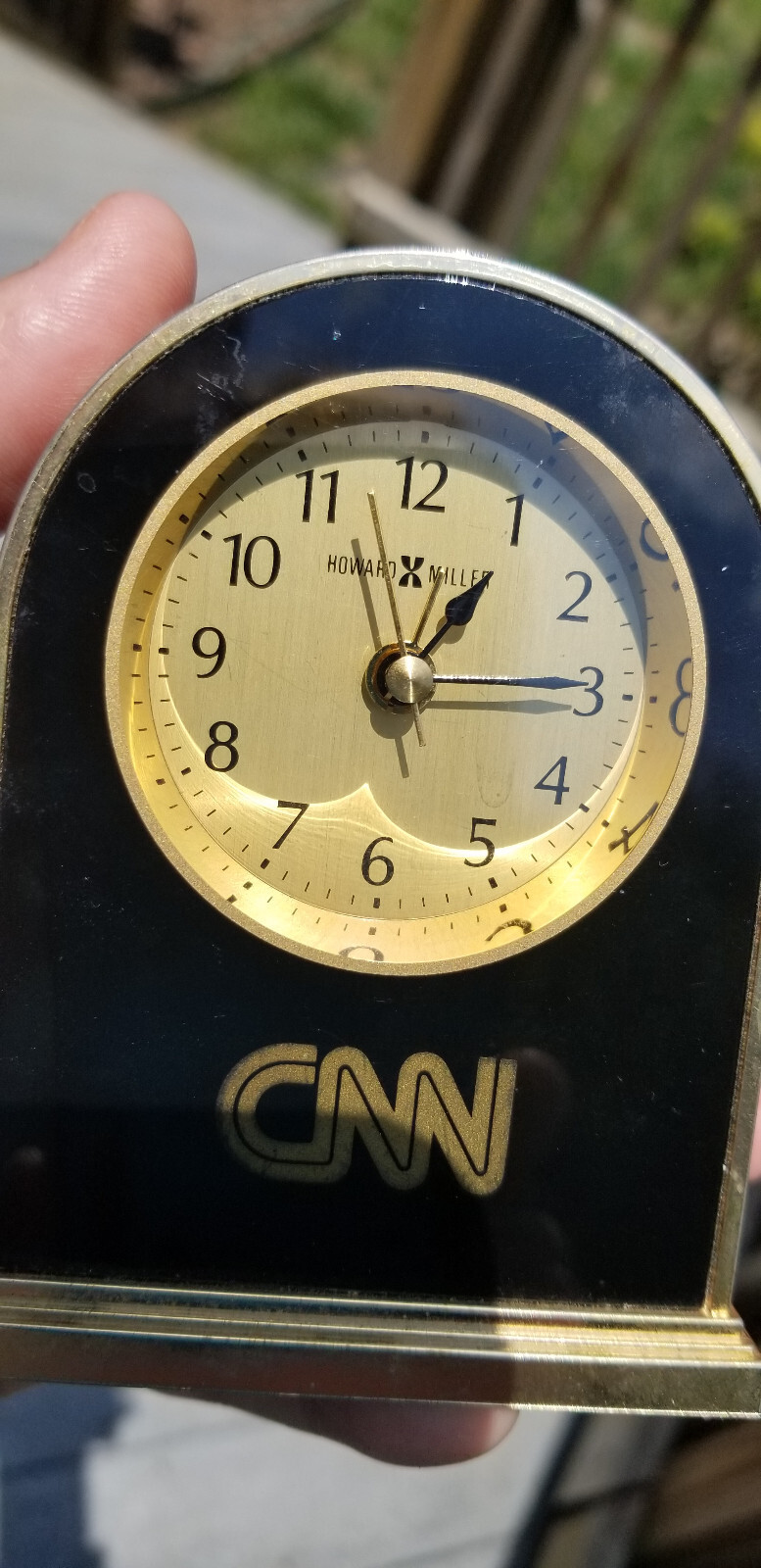 CNN Executive DESK CLOCK Black & Gold by HOWARD MILLER Quartz Battery 3 ...