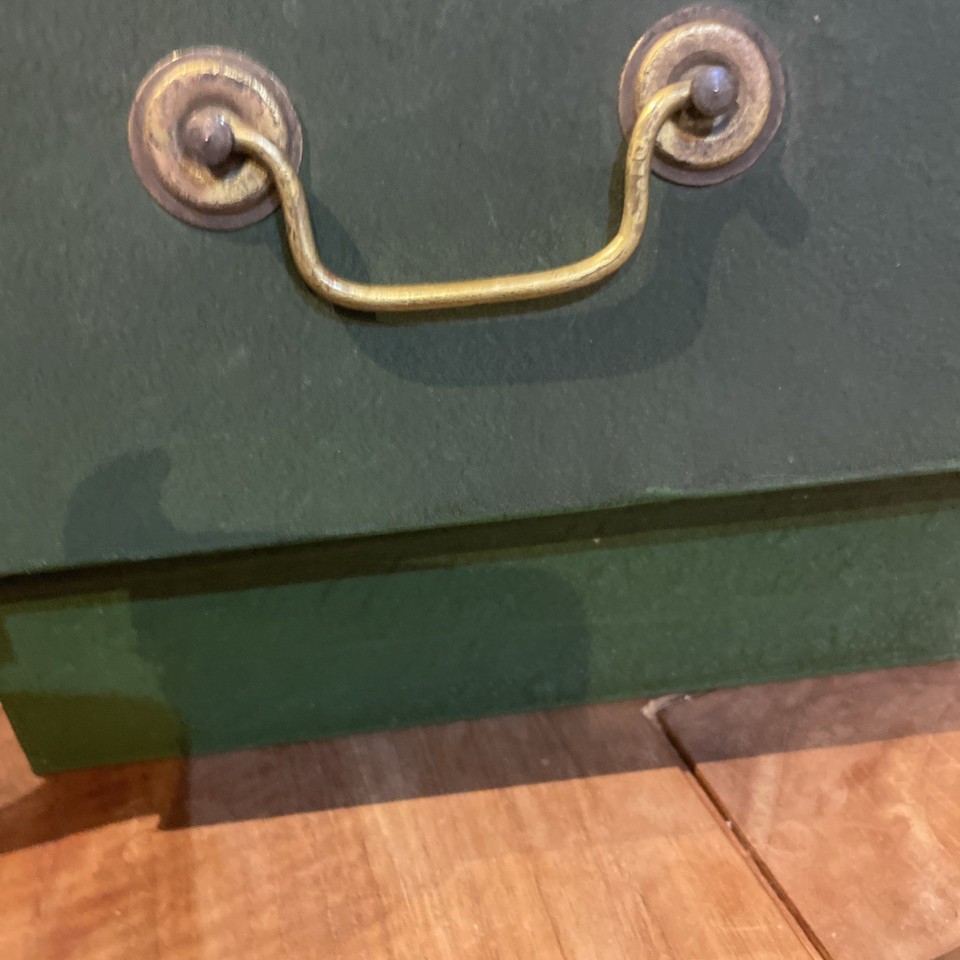 Vintage Green Metal Lockable Cash Box With Key. C24 Cm Long, 15 Cm Wide ...
