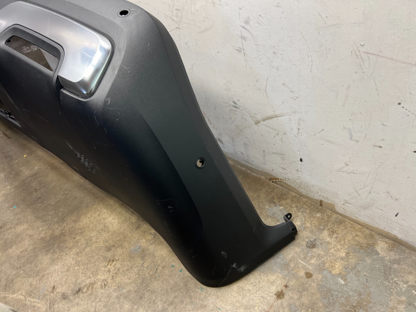 Rivian R1T Rear Bumper Applique Trim | eBay