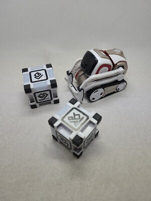 Anki Cozmo Robot (Cosmo) 300-00046 Robot 2 Cubes Untested Sold As Is ...