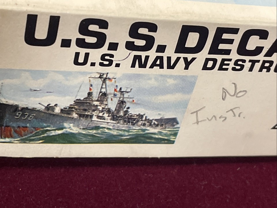 USS Decatur, AHM 1/319 Scale Unassembled Plastic Ship Kit#N-302, No ...