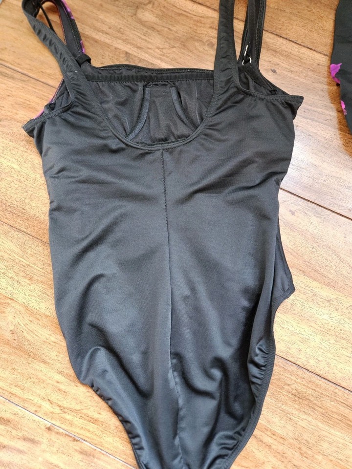 Miraclesuit Black Tropicle Floral 12 Square Neck Swim Suit | eBay