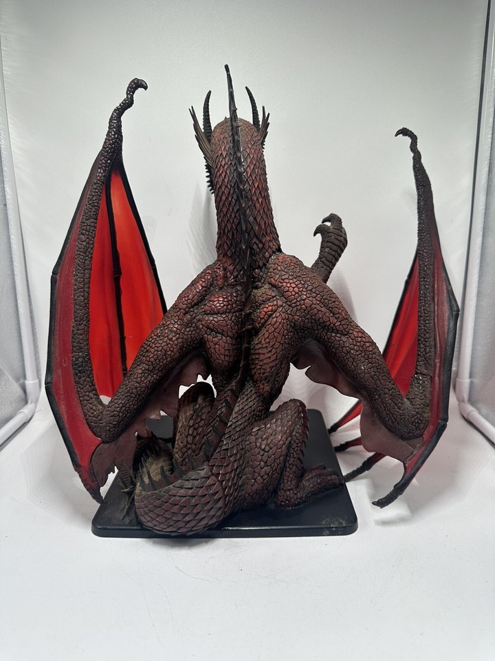 Colossal Red Dragon 1 - Limited Edition - Dungeons & Dragons D&D Icons ...