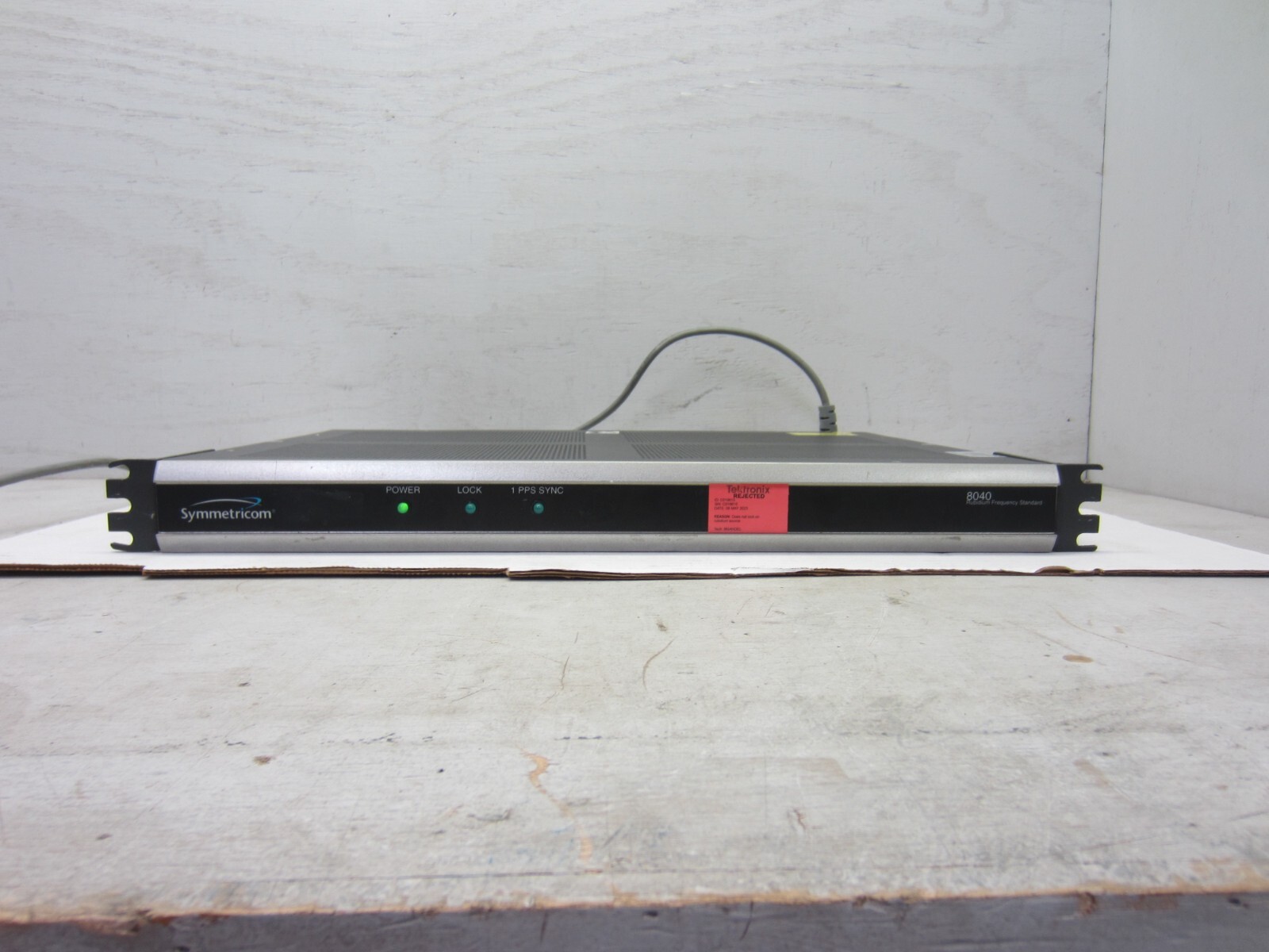 Symmetricom 8040C Rubidium Frequency Standard *Parts Only* | eBay