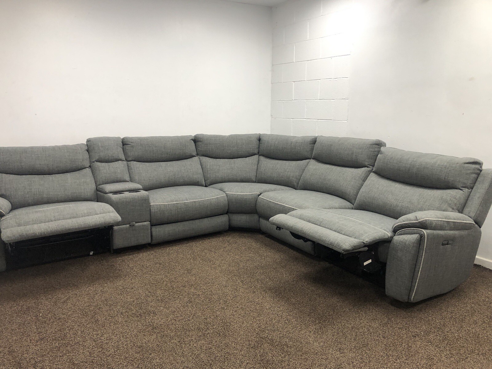 TREK LARGE CORNER SOFA IN CHARCOAL FABRIC ELECTRIC USB RECLINER RRP £ ...