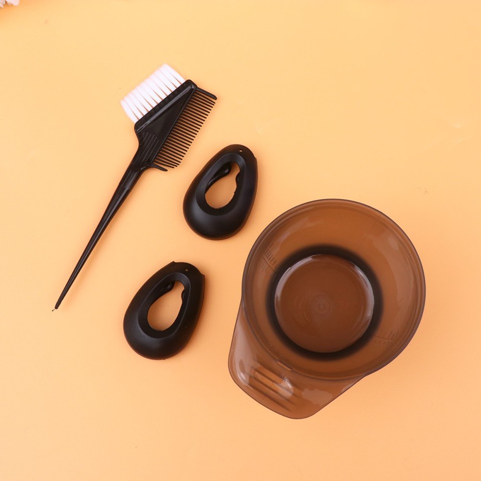 Salon Hair Dyeing Perming Equipment Highlighting Comb Supplies Tools ...