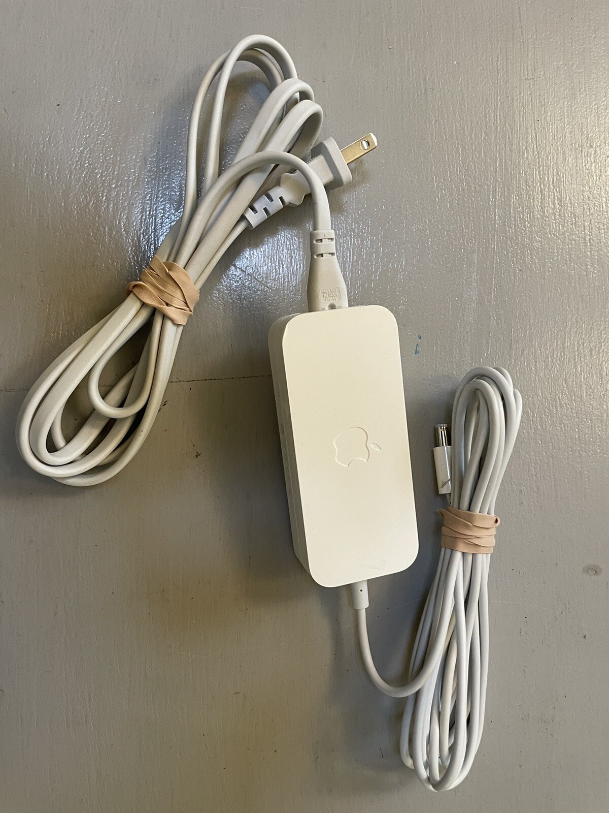 GENUINE APPLE AIRPORT EXPRESS BASE STATION MODEL A1202 AC ADAPTER No 1 ...