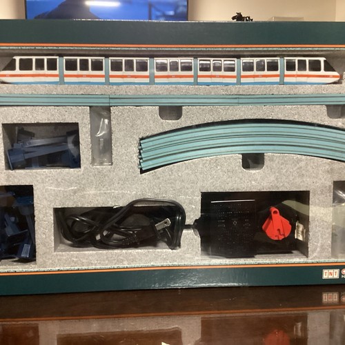 TNT Harborlink HO Scale The Darling Harbour Monorail Set | eBay