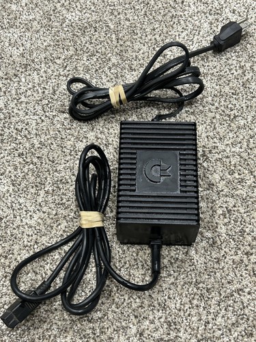 Vintage Commodore Computer Power Supply 117V Square plug P/N 310157-02 ...