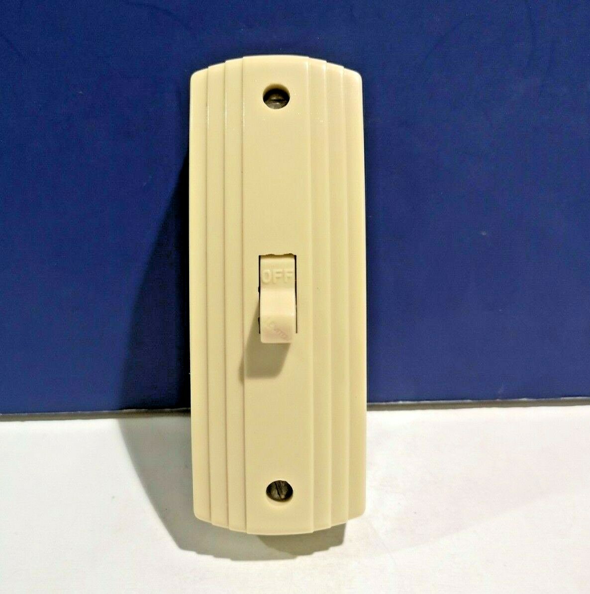 VINTAGE Leviton IVORY Single Pole Surface Toggle Light Switch T-Rated ...