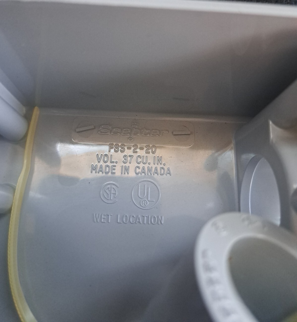 Electrical Box SCEPTER Type FSS Universal 2 Gang 077372, 077442, 077732 ...