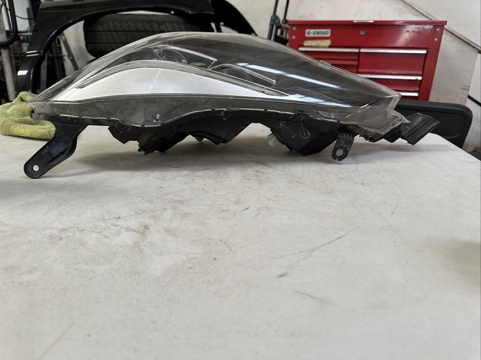 Headlight For14-16 one Toyota Corolla used Headlamps Passenger Side ...