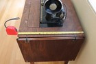 1926 Singer Sewing Machine with Singer No.40 Sewing Table / Cabinet ...