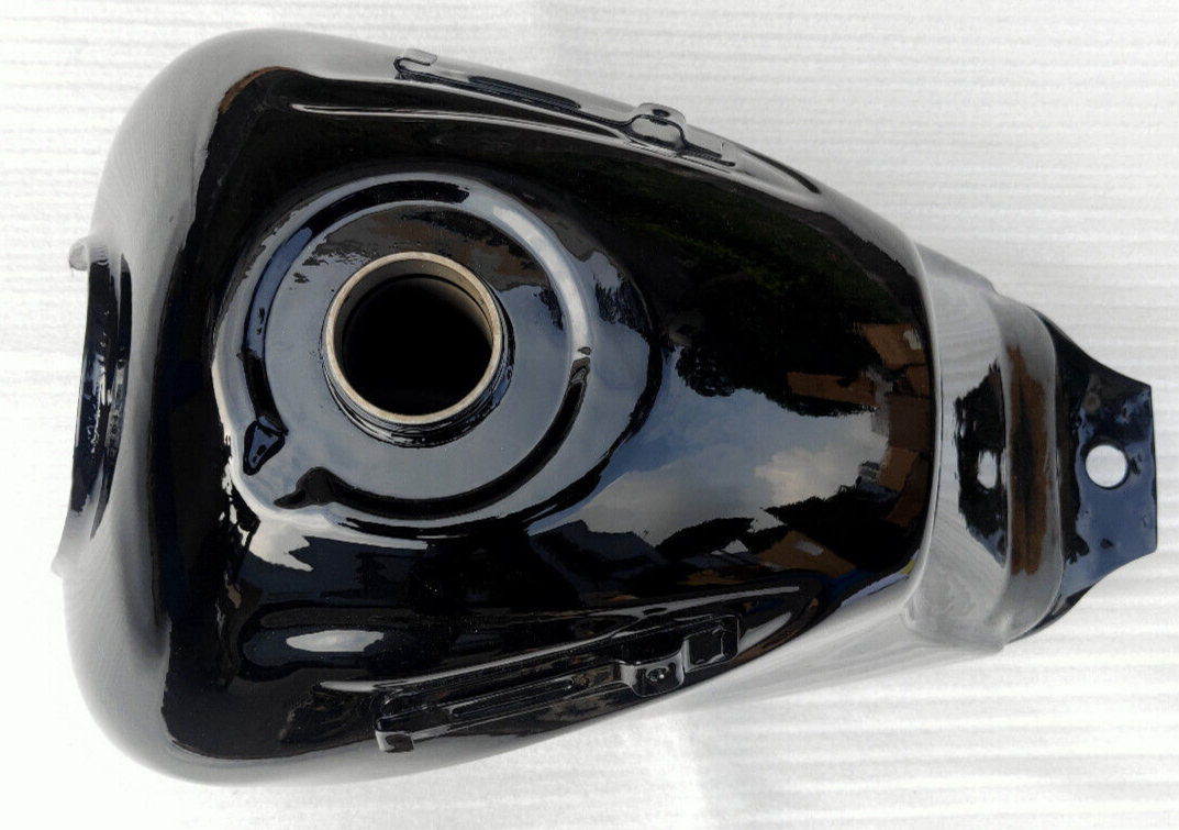 RPS Hawk 250 DLX EFI Gas Fuel Tank With Twist on Cap X-Pro