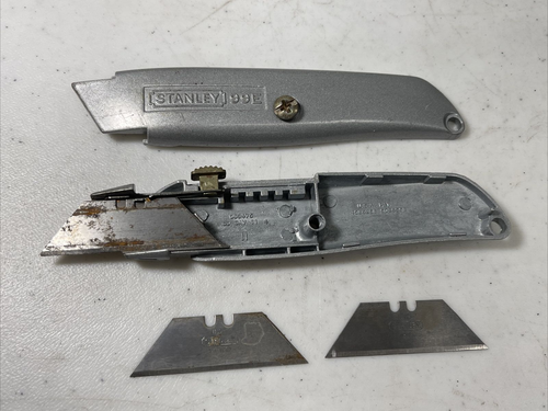 Vintage Used Stanley 99E Retractable Box Cutter Utility Knife with 2 ...