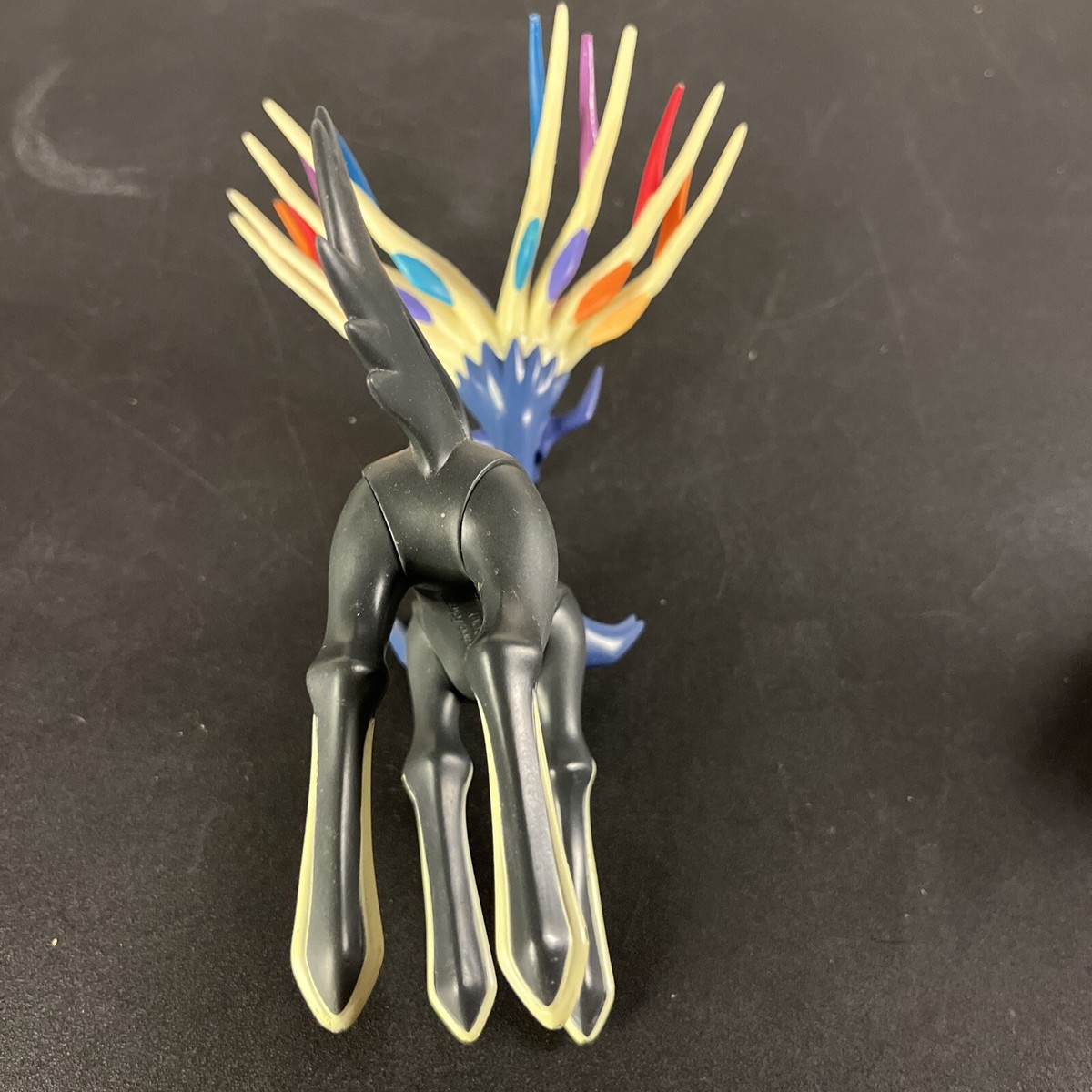 Xerneas Snap Together Figure