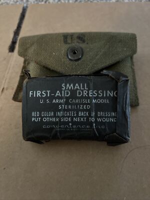 WWII small US Army First-Aid Field Dressing pouch & dressing - M481 | eBay