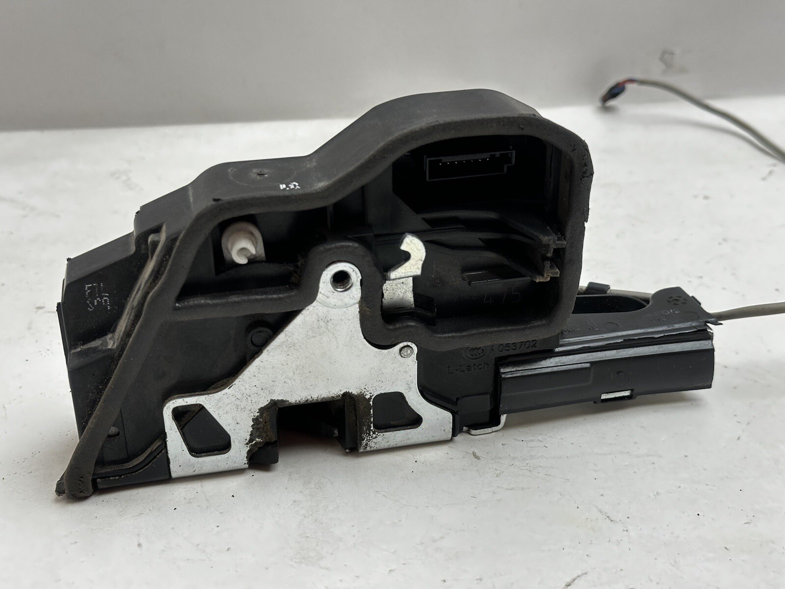 BMW 5 Gran Turismo F07 Front Left Door Lock 7148475 2012 OEM Soft Close ...