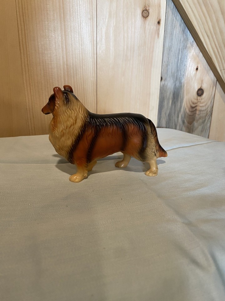 Vintage 1960s 1970s Hard Plastic Lassie Collie Border Collie Dog Figure ...