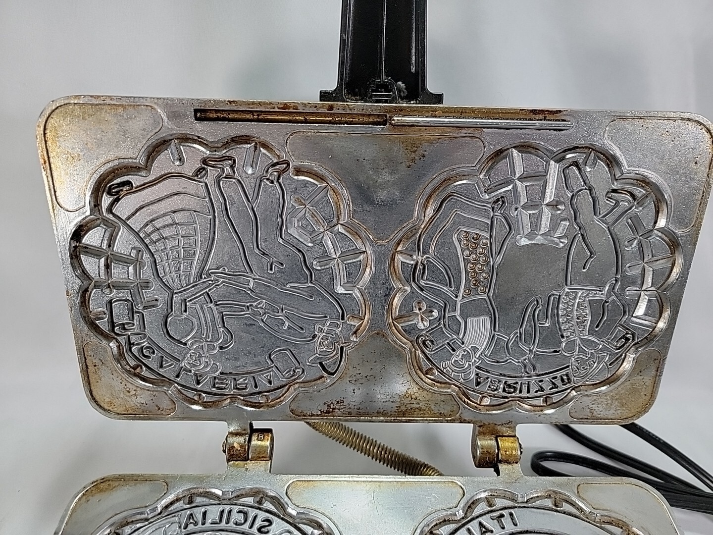 VillaWare Pizzelle Regioni FOLK DANCER Non-Stick Italy Maker Baker ...