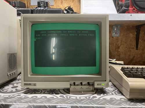 Philips BM7502 CRT Monochrom Monitor Grün Cinch Video Audio C64 etc ...