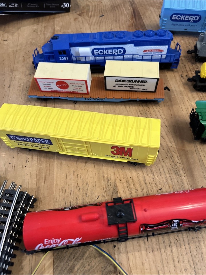 Vintage Eckerd Savings Express Locomotive and 7 Cars Track Set HO Scale ...