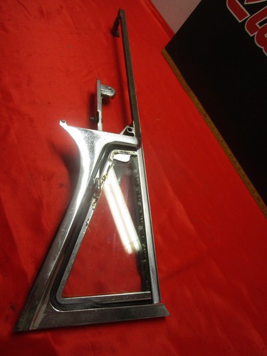 1957-1958 Ford Fairlane Skyliner Vent Window Right Side | Genuine OEM ...