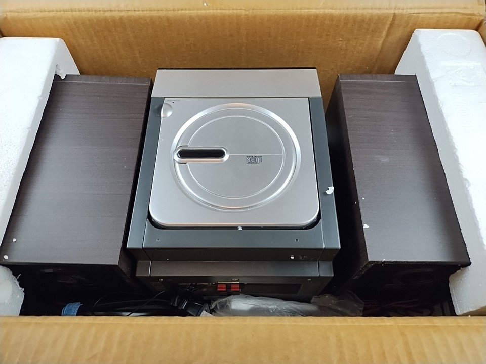 Philips Model MC145 Shelf Stereo System CD Player Radio Stereo HiFi ...