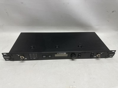 LINE 6 RELAY G90 RACK MOUNTABLE DIGITAL GUITAR WIRELESS SYSTEM | eBay