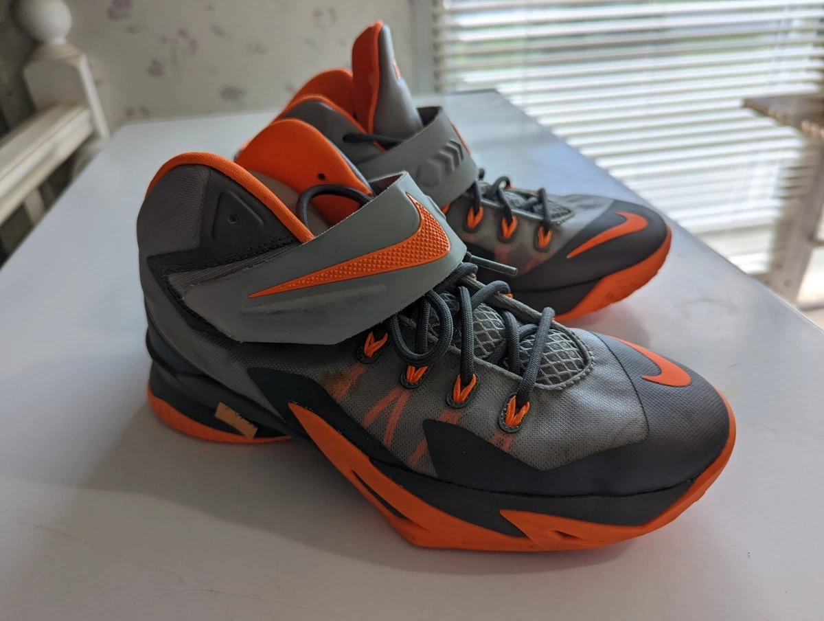Lebron Soldier 8 Orange