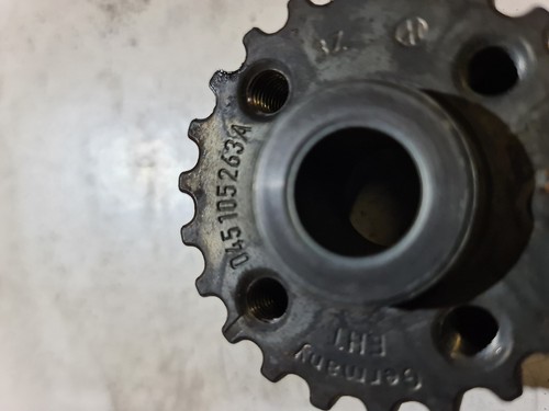 AUDI A6 4F2, C6 045105263A Pignon d'engrenage 2.00 Diesel 125kw 2009 ...