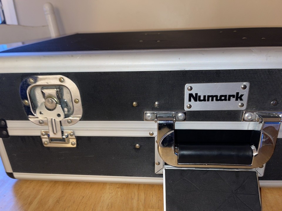 Numark Mx05 Controller With (2) Tcd05 Cd Players With Hard Case | eBay