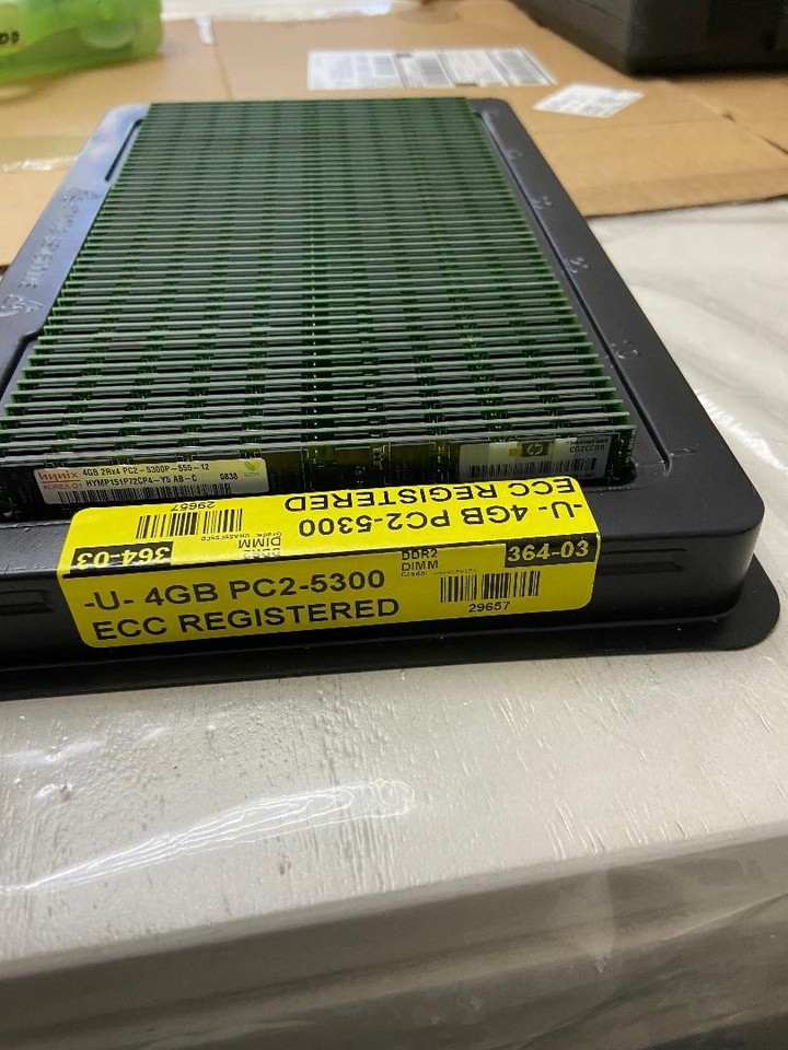 Hynix 4GB x 10 2Rx4 PC2-5300 DDR2 667Mhz 240Pin 36 chips CL5 ECC REG ...