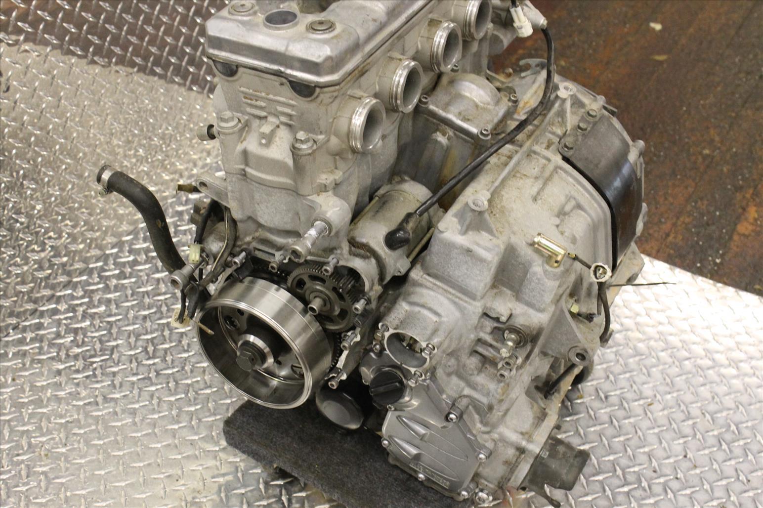 2005 YAMAHA FJR 1300 A COMPLETE MOTOR ENGINE W/ STATOR TRANSMISSION 05 ...