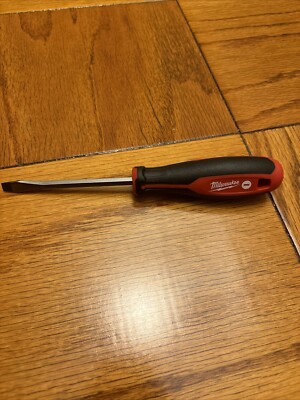 Milwaukee Slotted 1/4 4” High Leverage Handle Magnetic Tip Screwdriver ...