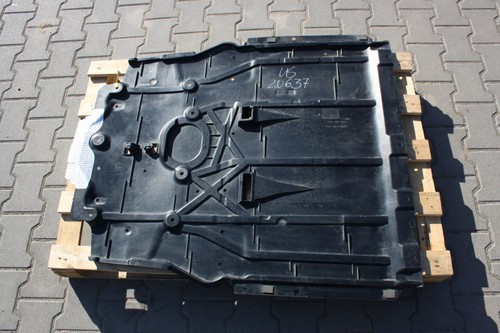 Original Mercedes Benz W247 Abdeckung A2475201500 Unterbodenschutz ...