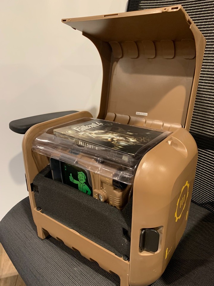 Fallout 4 Pip-Boy Edition PC Game, Pip-Boy, Steel Case, Posters (Key ...