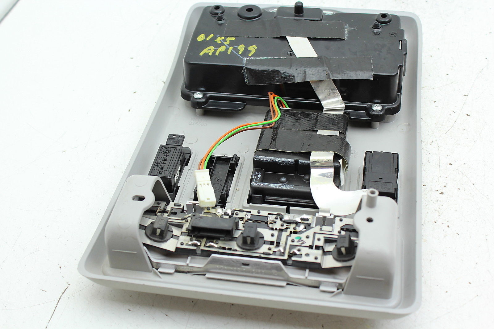 00 01 02 03 04 05 06 BMW X5 OVERHEAD OVER HEAD CONSOLE CONTROL UNIT ...