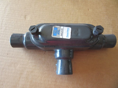 Thomas & Betts 8462695 Ocal Blue LB Conduit Body with Cover 1" 3-Way ...