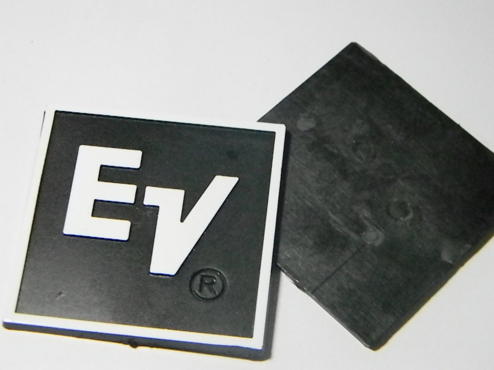 4pcs Replacement EV Badge Emblem Logo 50mm Plastic Aftermarket | eBay